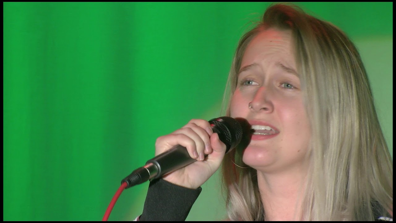 Musical Guest: Ellie Hawkins – BUTV News